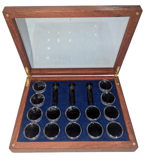 Sharon's Wooden Gold Display Box - 14 Pods 3 Vials – Reeds Prospecting WA